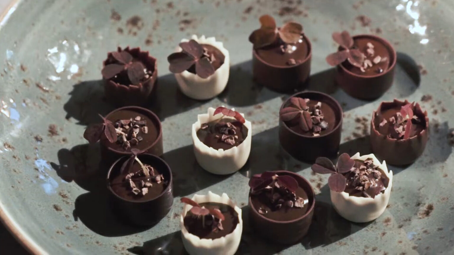 Top 7 Best And Most Expensive Chocolates In The World 2023 - Unveiled!